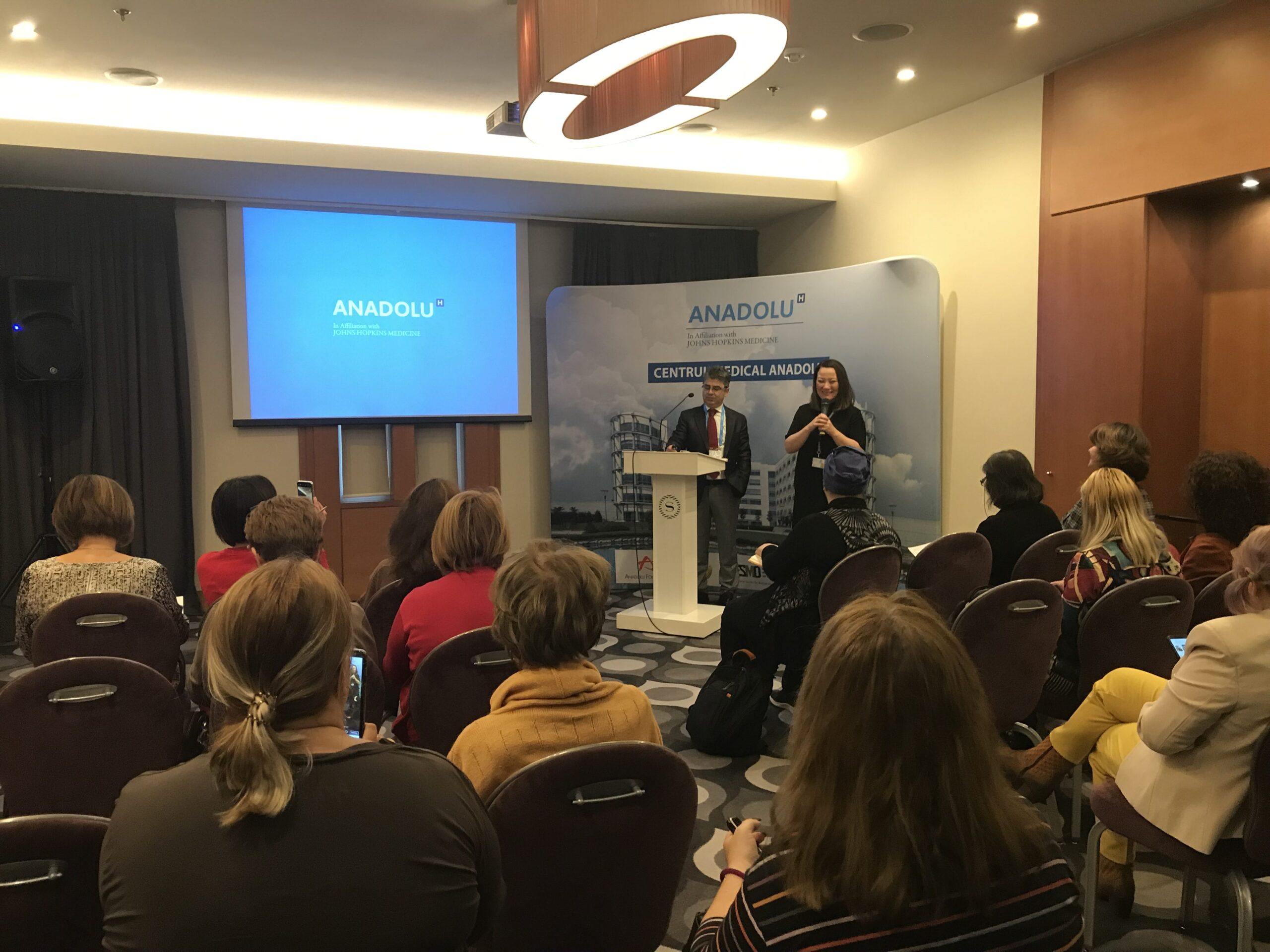 The medical specialists from Anadolu Medical Center presented the ...